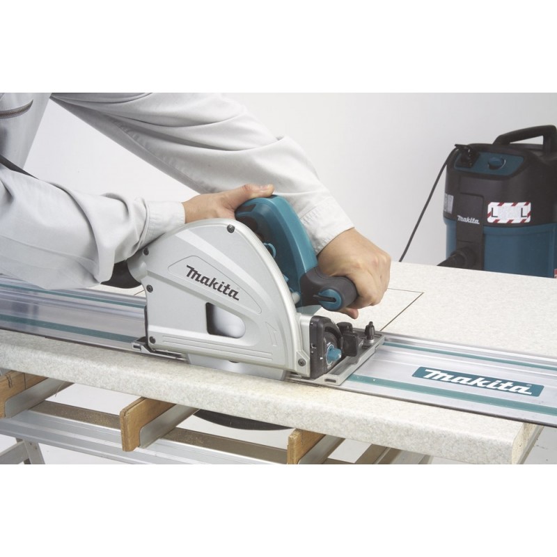 Makita Invalcirkelzaag 230V - SP6000J kopen? | MijnIJzerwaren