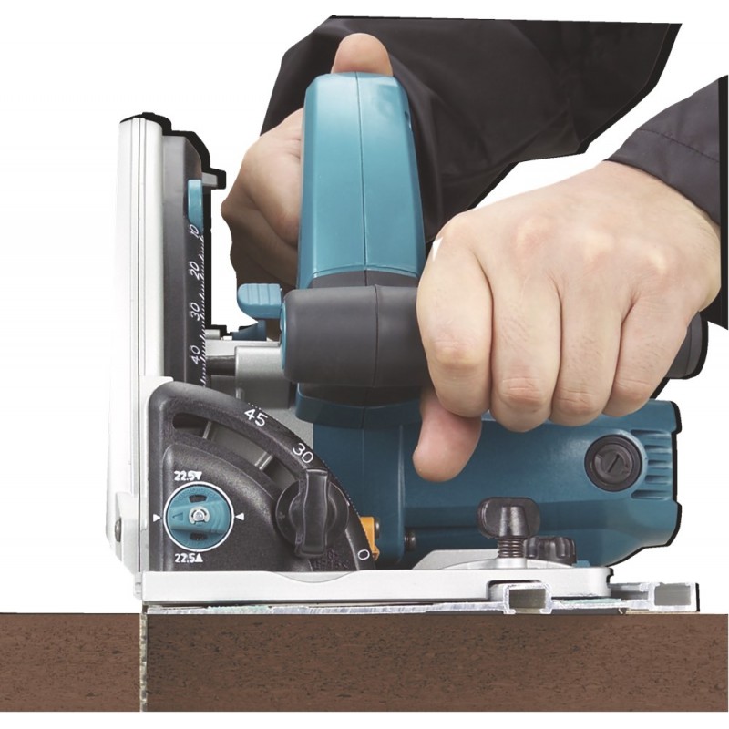 Makita Invalcirkelzaag 230V - SP6000J kopen? | MijnIJzerwaren